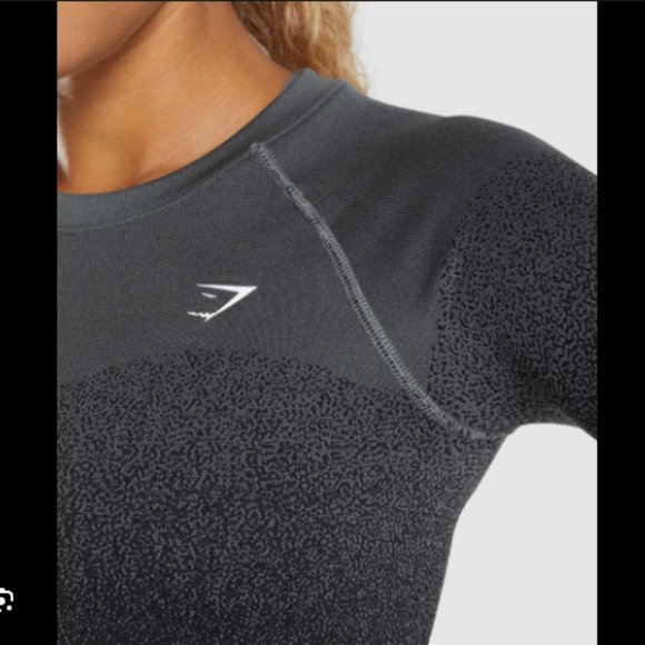 Gymshark | Tops | Gymshark Adapt Ombre Seamless Long Sleeve Crop Top ...